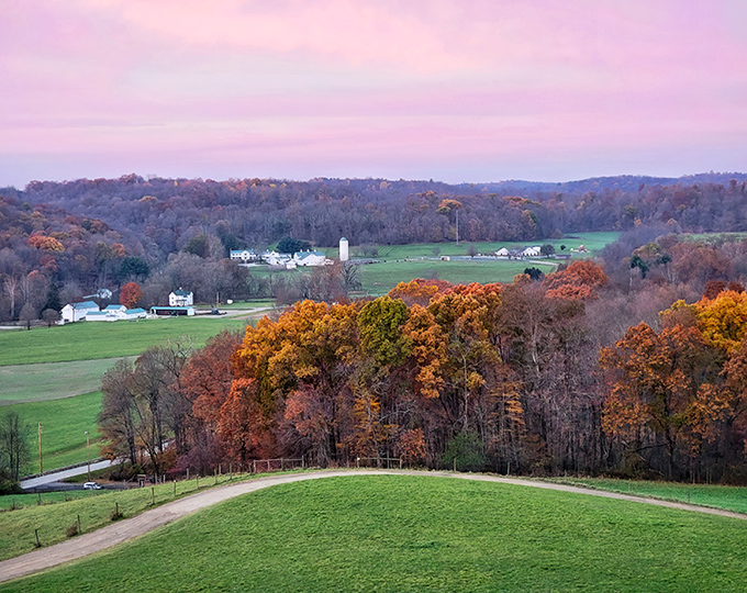 Nature's own IMAX theater: Mount Jeez offers a technicolor display of autumn splendor that no filter could improve upon.