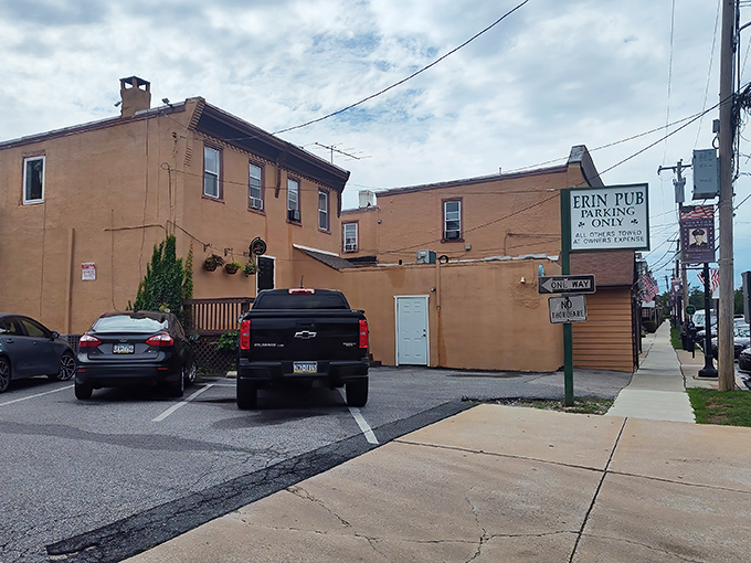 This corner pub doesn't need neon signs &ndash; the devoted regulars are all the advertising required.