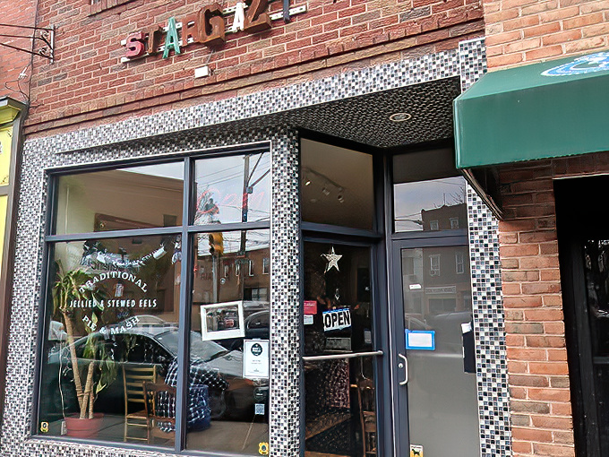 The unassuming brick fa&ccedil;ade of Stargazy belies the culinary treasures within. Like finding Platform 9&frac34;, but for your taste buds.
