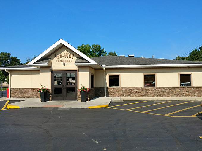 The unassuming exterior of Lyn-Way Restaurant stands like a beacon of comfort food promise in Ashland. Some treasures don't need flashy signs to announce their deliciousness.