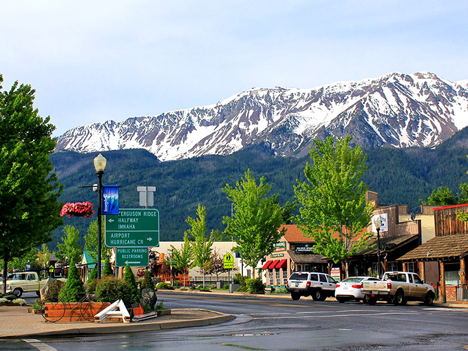 Main Street Joseph greets visitors with the dramatic Wallowa Mountains as a backdrop – nature's version of the Hollywood sign, only more impressive and with better parking.