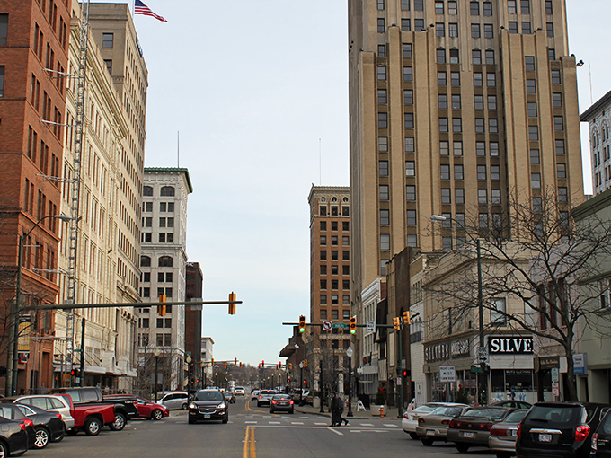 Downtown Youngstown stands tall with its architectural pride intact, like a Midwest Manhattan that traded stock exchanges for genuine smiles and reasonable parking rates.