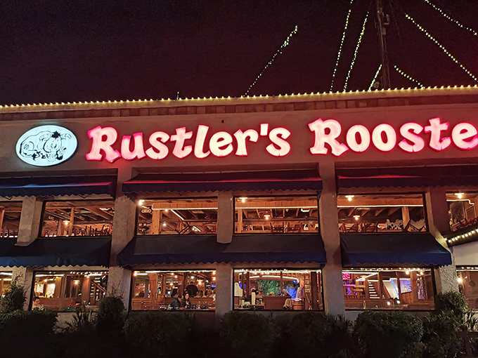 Like a Western movie set that serves world-class barbecue, Rustler's Rooste commands South Mountain with swagger.