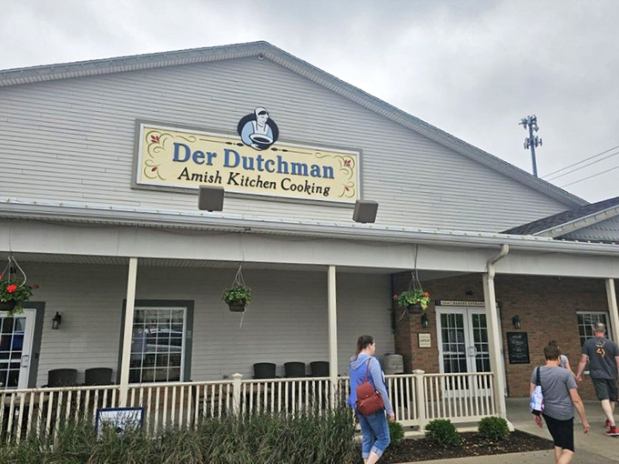 This Amish Country landmark draws hungry pilgrims from across Ohio like moths to comfort food flame.