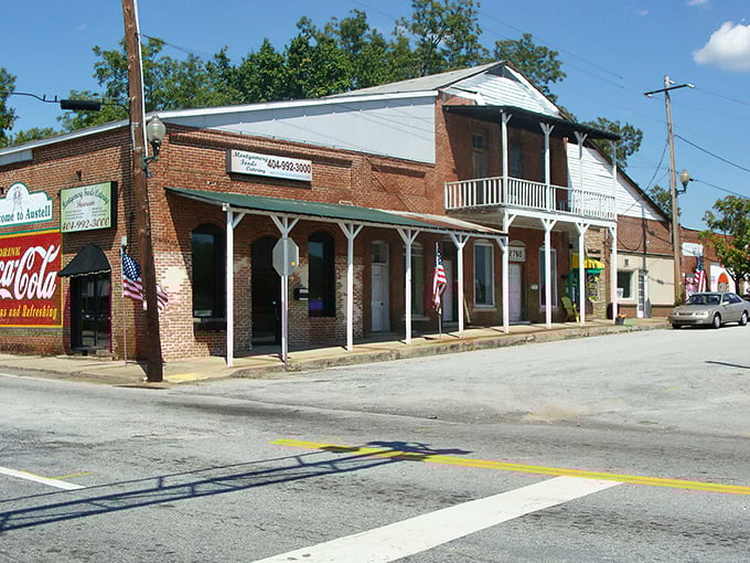 Austell's downtown skyline offers a refreshing alternative to Atlanta's skyscrapers &ndash; proof that charm doesn't need to reach the clouds to touch your heart.