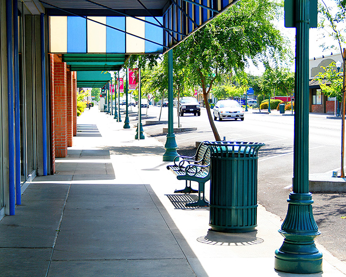 Downtown Roseville's shaded sidewalks and charming green lampposts create an atmosphere where window shopping doesn't require a second mortgage.