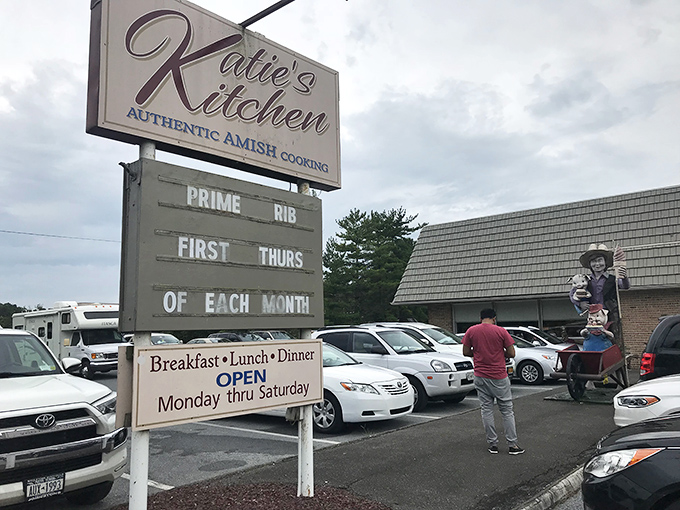 The modest exterior of Katie's Kitchen promises what flashy restaurants rarely deliver: authentic Amish cooking that'll make you question every pot pie you've ever eaten.