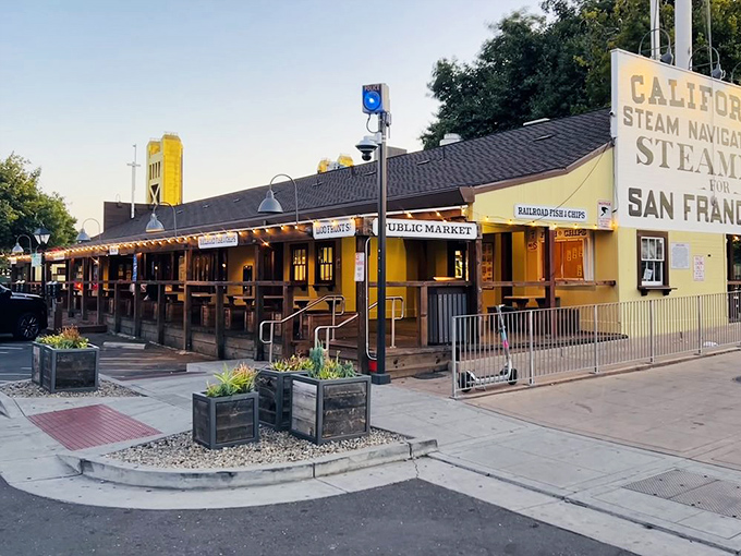 This unassuming storefront holds Sacramento's best-kept seafood secret &ndash; and those fish tacos everyone whispers about.