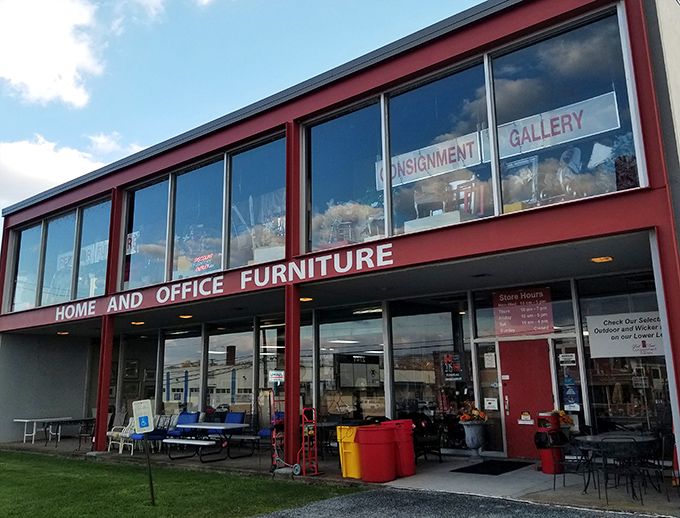 The crimson facade isn't just eye-catching&mdash;it's a siren call to treasure hunters. Like a Vegas casino, what happens inside might empty your wallet, but oh, the stories you'll tell!