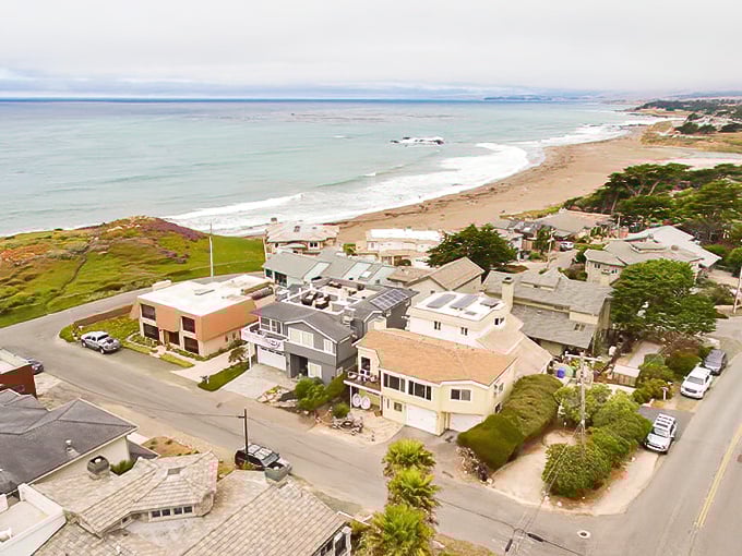 Where the California coast puts on its best show. Moonstone Beach's gentle waves and cozy homes create the perfect backdrop for life's slower moments.