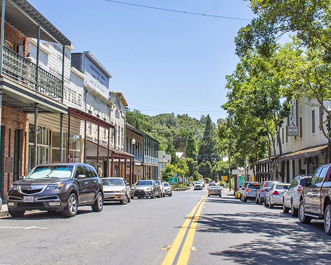 Main Street Angels Camp offers that perfect blend of Gold Rush history and small-town charm, where the pace slows but the stories never stop. 