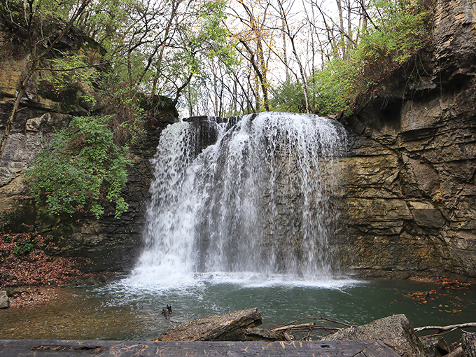 Nature's perfect curtain call! The 35-foot cascade of Hayden Falls creates a mesmerizing display as it tumbles over ancient limestone ledges formed millions of years ago.