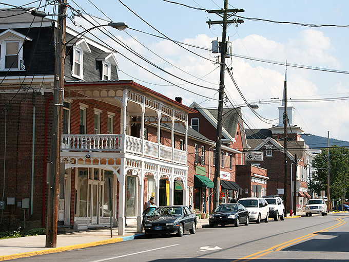 These colorful storefronts look like a box of crayons came to life and decided to open businesses.