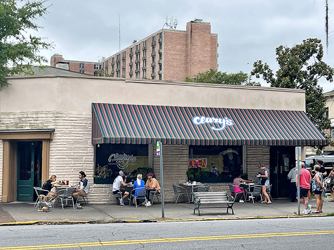 That classic diner exterior promises the kind of breakfast magic that makes early mornings worthwhile.