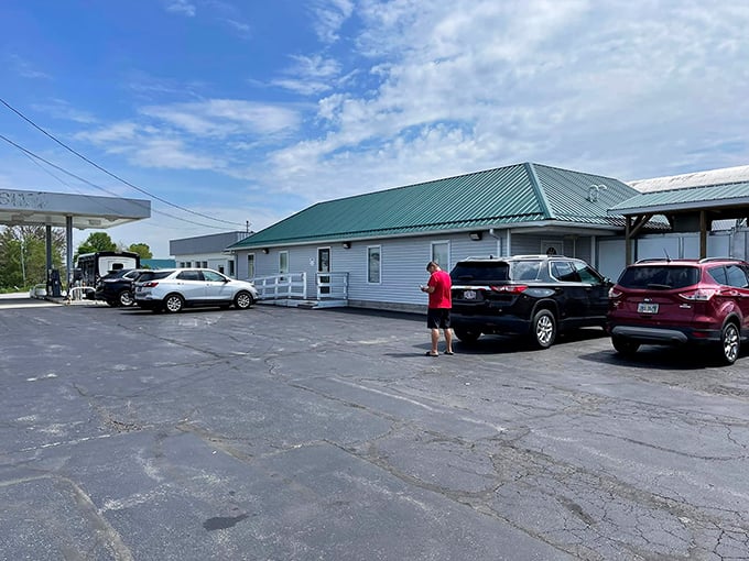 The unassuming exterior of Simple Life Diner might not stop traffic, but locals know this modest building houses some of Ohio's most comforting flavors.