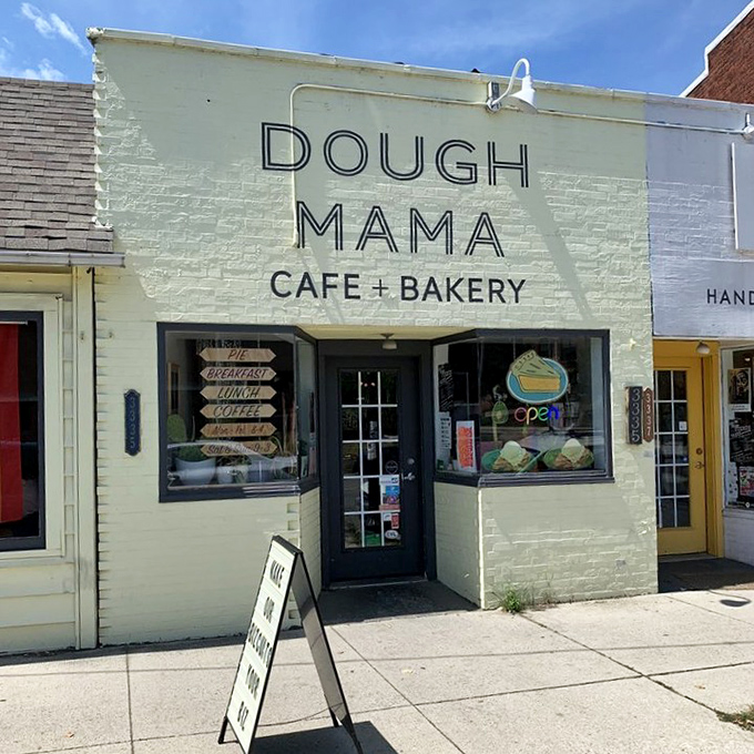 The unassuming yellow brick exterior of Dough Mama in Clintonville hides culinary treasures that would make Columbus' explorers weep with joy.