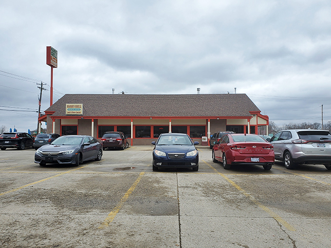 The unassuming exterior of Mama's Porch and Grill stands like a beacon of breakfast hope in Batavia, promising comfort food that'll make your cardiologist wince and your soul sing.