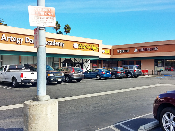 Hidden in plain sight between a dentist and chiropractor, Union Jack's modest strip mall location proves great food doesn't need fancy real estate.