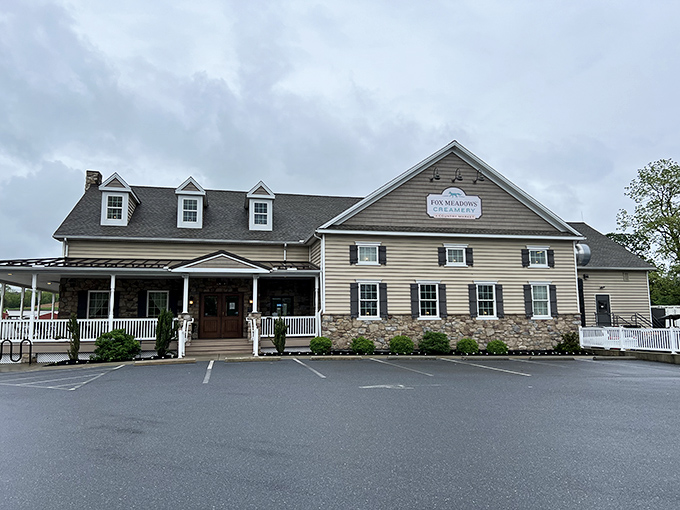 The farmhouse-style exterior of Fox Meadows Creamery welcomes visitors like a dairy-filled Shangri-La. This isn't just a pit stop&mdash;it's a destination.