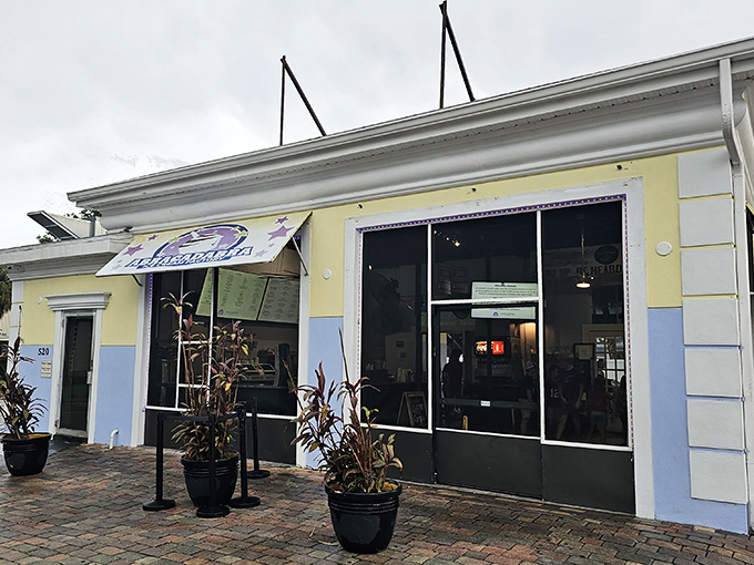 This cheerful yellow and blue facade hides Florida's coolest scientific ice cream experiment inside.