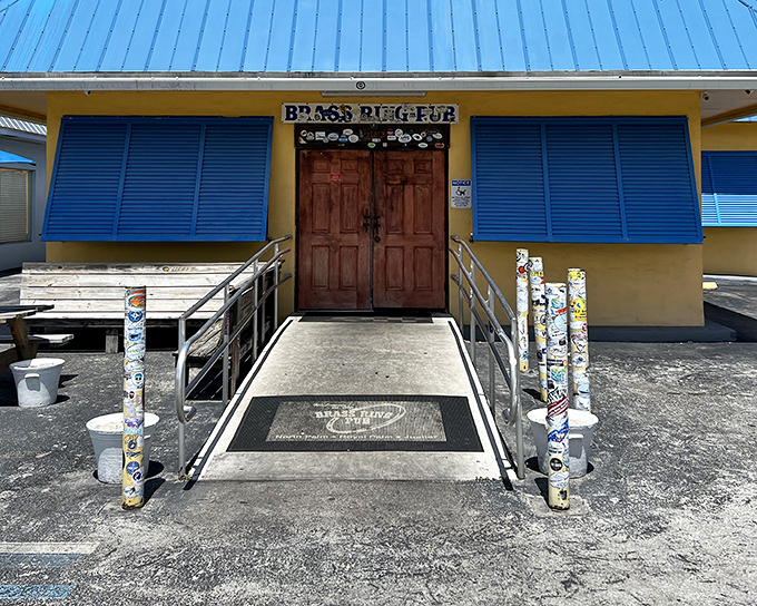 The unassuming yellow exterior with bright blue shutters hides a burger paradise. Like finding a treasure chest at the end of a delicious rainbow.