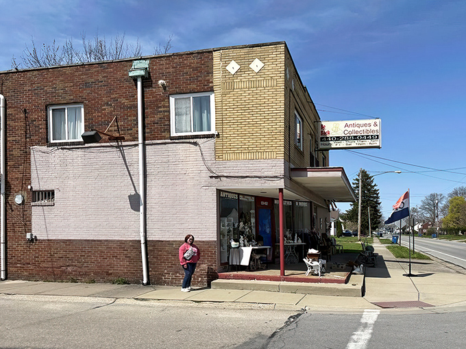 The unassuming exterior of Be Back Antiques hides treasures that would make any collector's heart skip a beat.