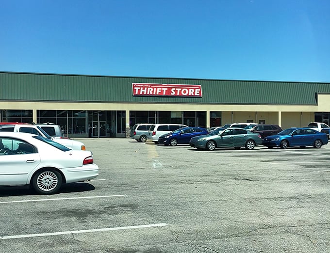 The unassuming exterior hides a treasure trove within. Like a Vegas casino, once you enter this green-roofed wonderland, you might lose all sense of time.