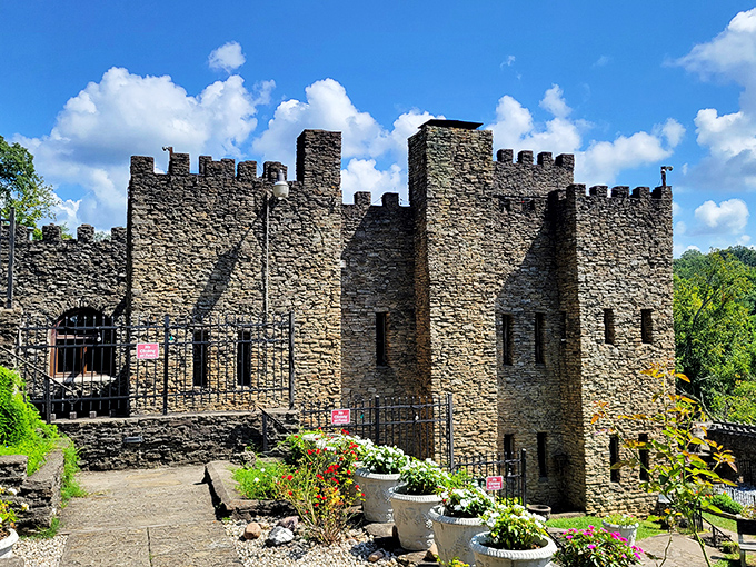 Stone walls that would make Game of Thrones jealous rise majestically from Ohio's countryside.