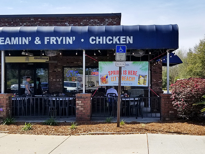 The sign says it all &ndash; this is where seafood dreams and po'boy fantasies come true.