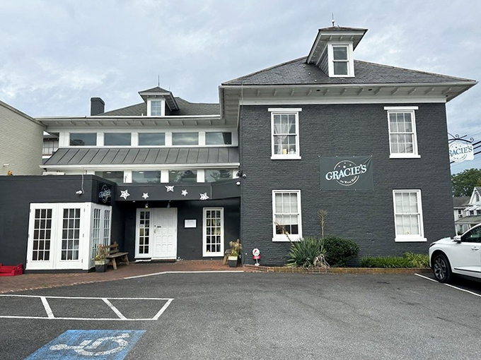 The stately brick exterior of Gracie's On West Main stands like a culinary lighthouse in Leola, beckoning hungry travelers with promises of comfort food paradise.