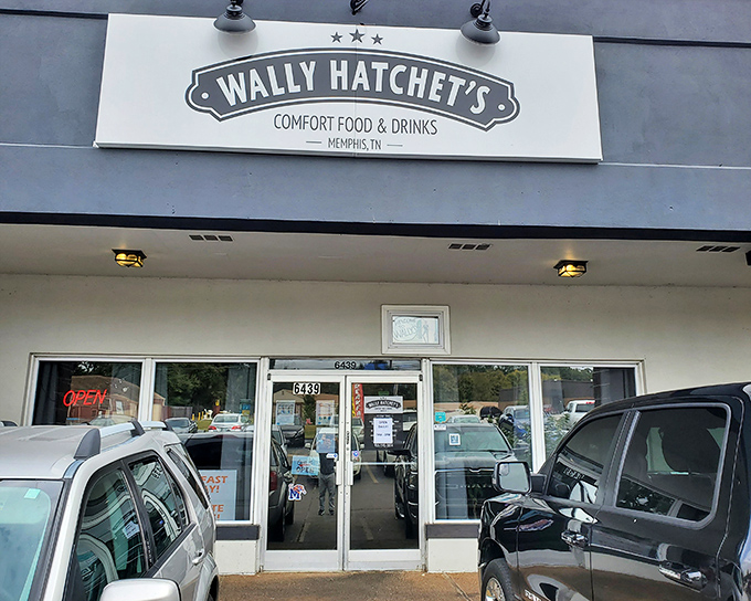 The unassuming exterior of Wally Hatchet's hides culinary treasures within, like finding a diamond in your grandmother's junk drawer.