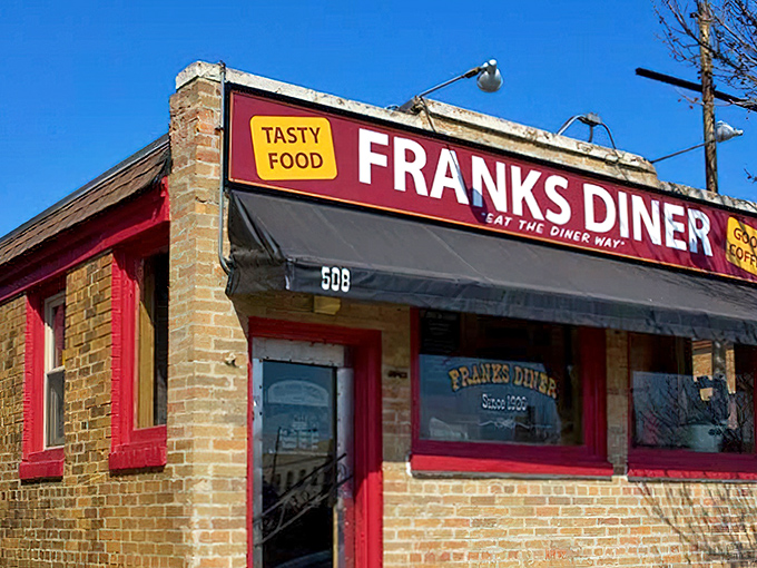 The brick fa&ccedil;ade and bold red awning of Frank's Diner isn't just inviting&mdash;it's practically a time machine disguised as a restaurant in downtown Kenosha.