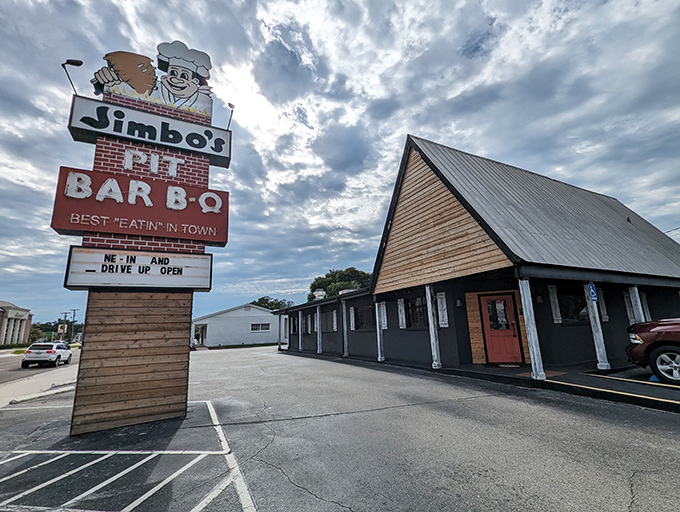 That classic roadside sign promises "Best Eatin' in Town" – and sometimes the boldest claims turn out to be the truest.
