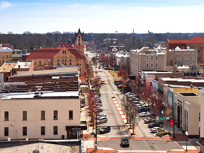 Anderson's downtown stretches like a Norman Rockwell painting come to life, minus the fictional characters.