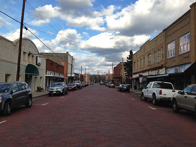 Jefferson's brick-paved streets aren't just picturesque &ndash; they're time machines disguised as roadways, forcing modern life to slow to a 19th-century pace.