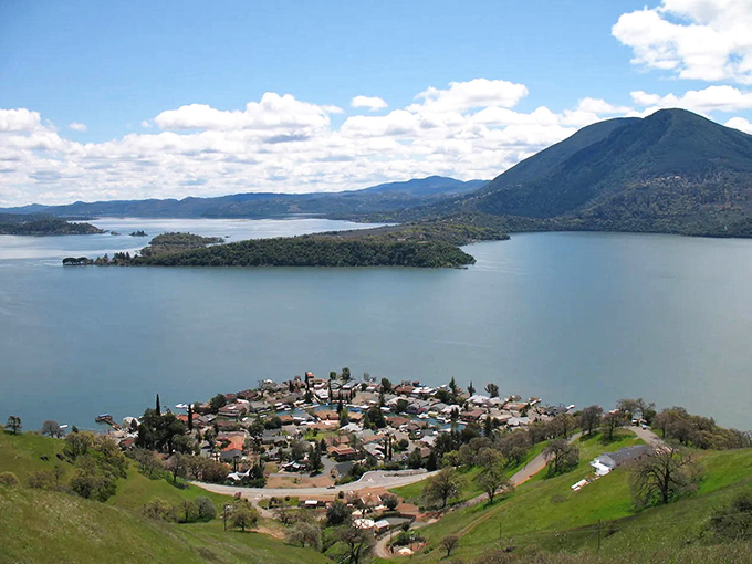 Clear Lake stretches out like nature's infinity pool, with Mount Konocti standing guard. California's largest natural freshwater lake doesn't need a filter.