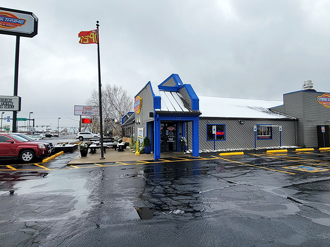 This unassuming storefront holds culinary treasures that'll make your taste buds sing with pure joy.