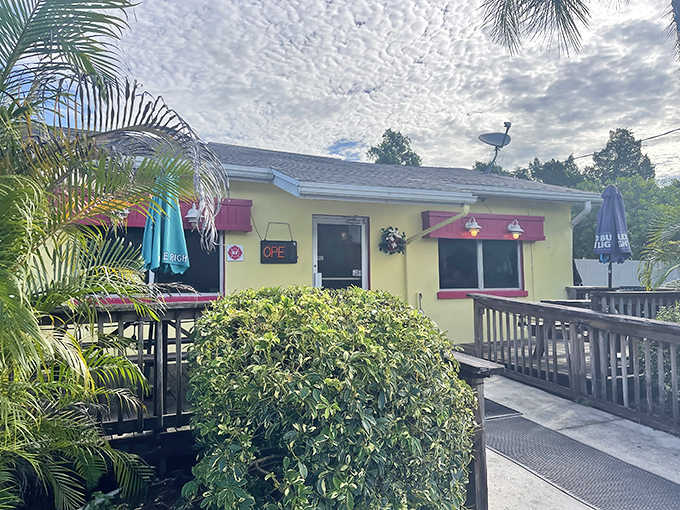 The sunshine-yellow exterior of Caesar's isn't just a building&mdash;it's a breakfast beacon calling to waffle enthusiasts across Bradenton.