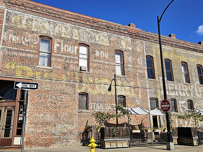 History written in brick and mortar. Lindberg's weathered exterior on Springfield's Commercial Street stands as a testament to time, promising authentic experiences within.