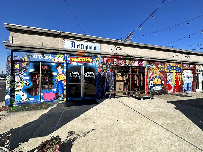 The psychedelic storefront of Thriftyland101 looks like Toy Story characters threw a block party with Disney villains. Pure California cool with a side of nostalgia.