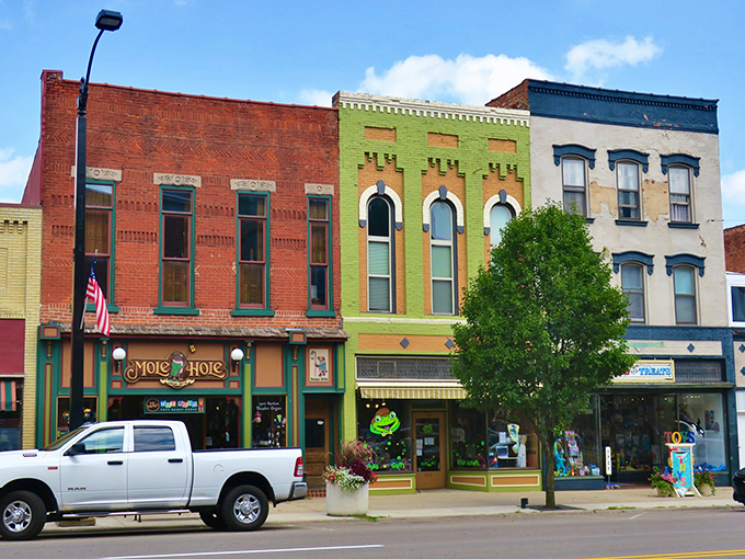 Marshall's historic downtown looks like a movie set, but it's the real deal &ndash; colorful Victorian storefronts housing local shops that have stood the test of time.