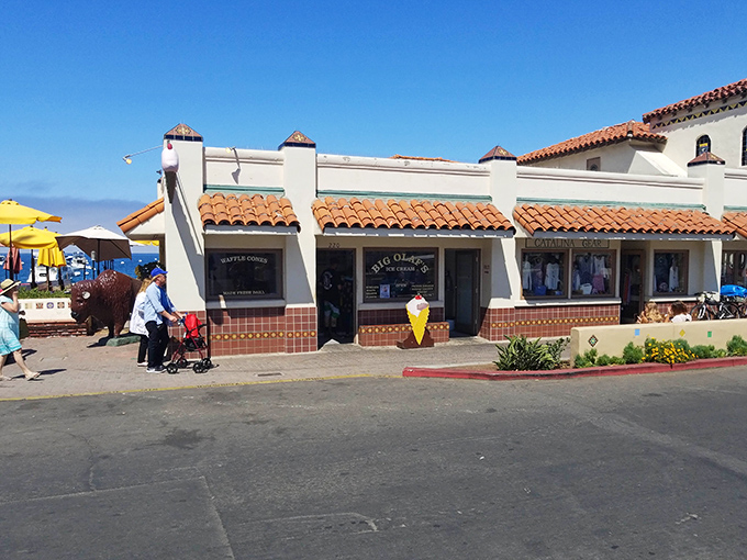 Coastal shops line the promenade where pedestrians stroll at a pace that would infuriate New Yorkers and delight anyone with good sense.