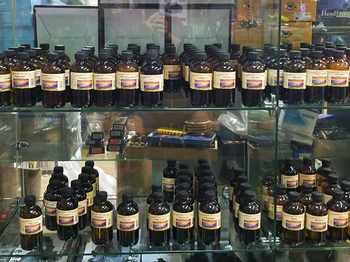 Essence of everything! These concentrated fragrances promise to transform your home into whatever aromatic paradise you desire—no passport required.