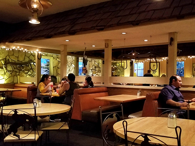 Where strangers become neighbors and neighbors become friends. Notice nobody's taking photos of their food&mdash;they're too busy enjoying it.