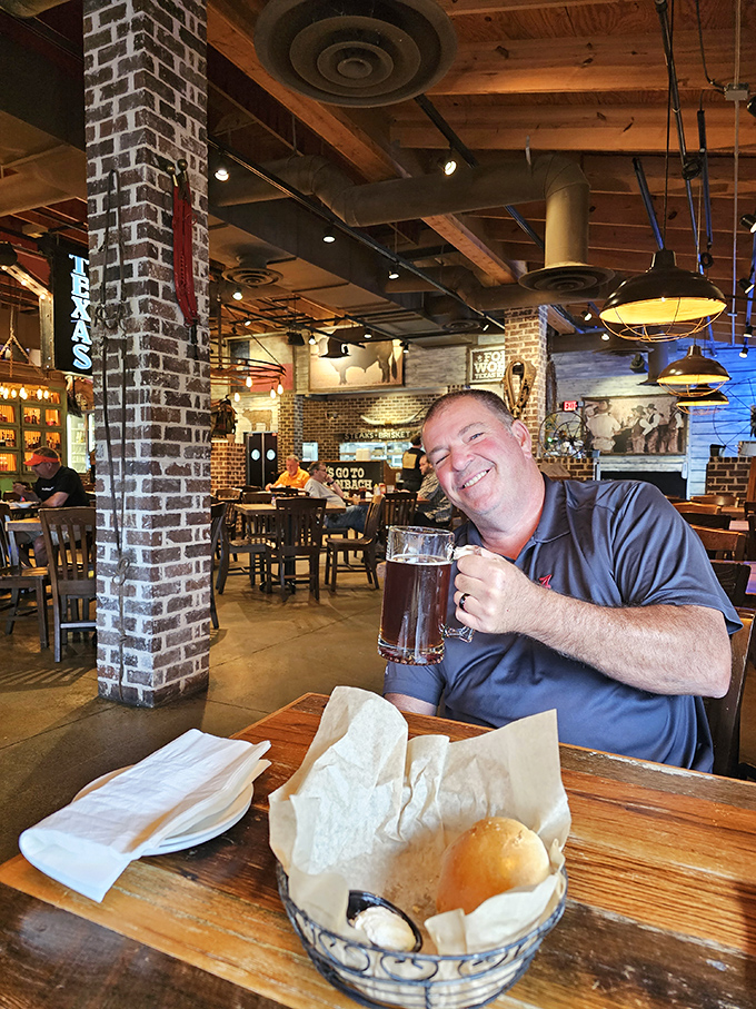 Cold beer, warm bread, and that look of anticipation&mdash;the universal expression of someone about to experience serious steak satisfaction.
