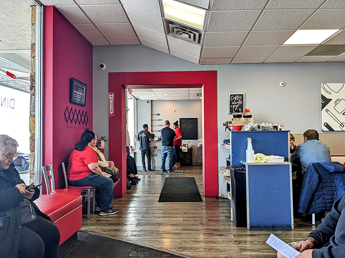 The waiting area speaks volumes: when people willingly queue for breakfast, you know you've found something special.