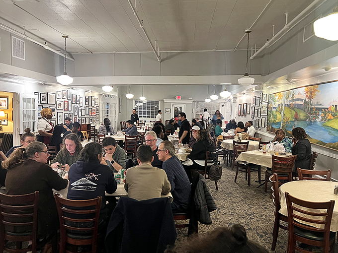 At Mary Mac's, the diverse crowd proves that great Southern cooking transcends all boundaries&mdash;the universal language of "pass the cornbread, please."