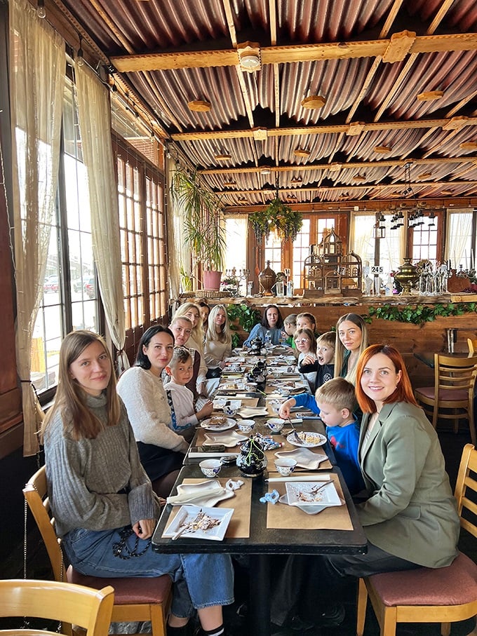 Large groups gather here because some culinary discoveries are simply too good to keep to yourself, folks.