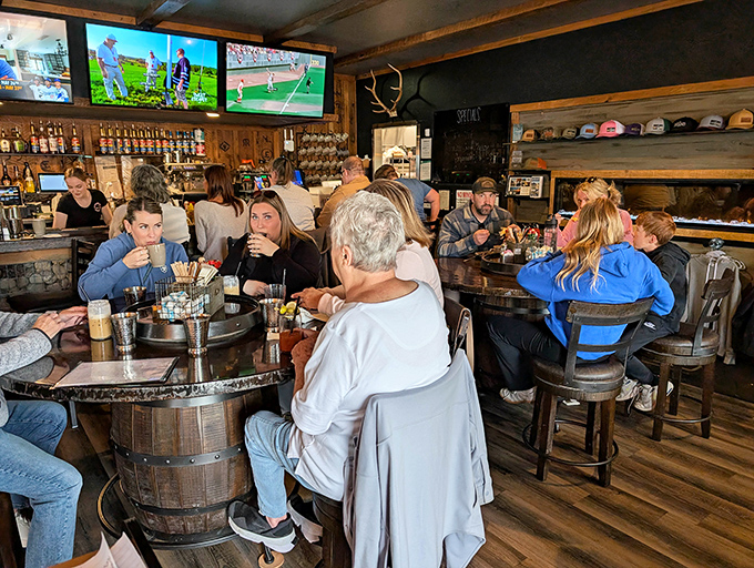 The universal language of good food brings people together around barrel tables. Conversations flow as freely as the coffee. 