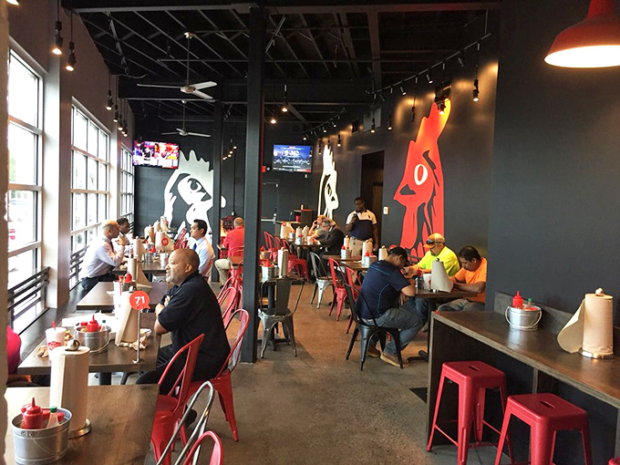 The diverse crowd speaks volumes&mdash;when the chicken is this good, it brings together people from all walks of life.